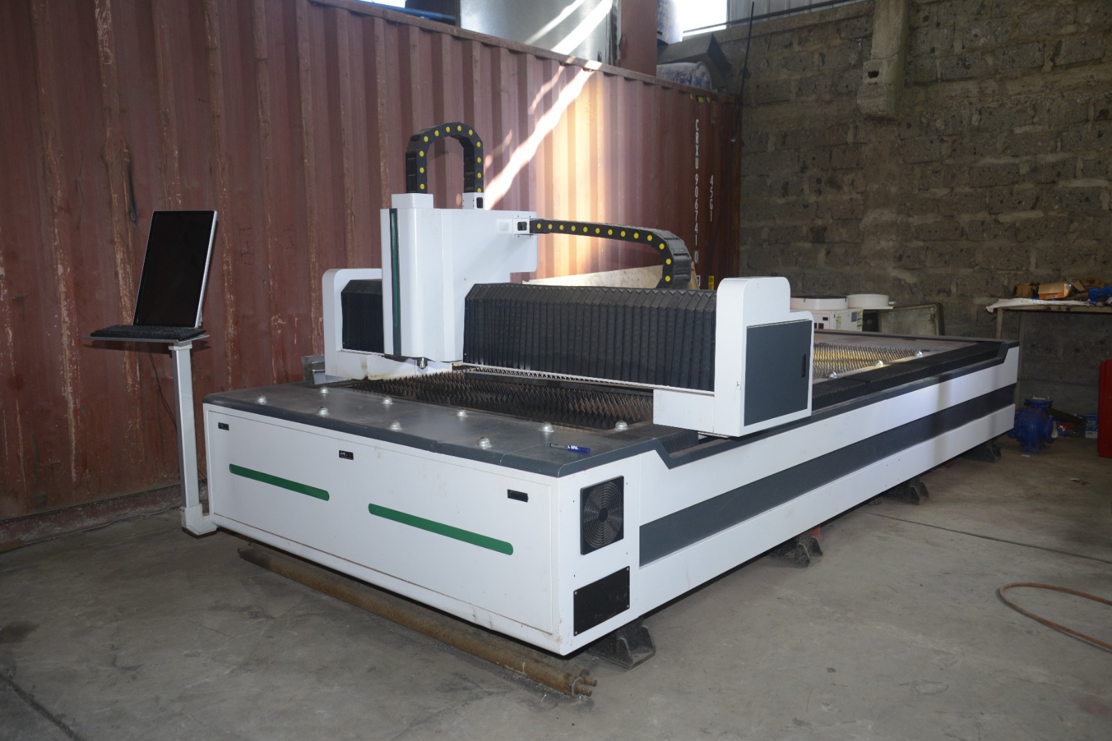 SIMAX ENGINEERING – Simax Engineering Ltd